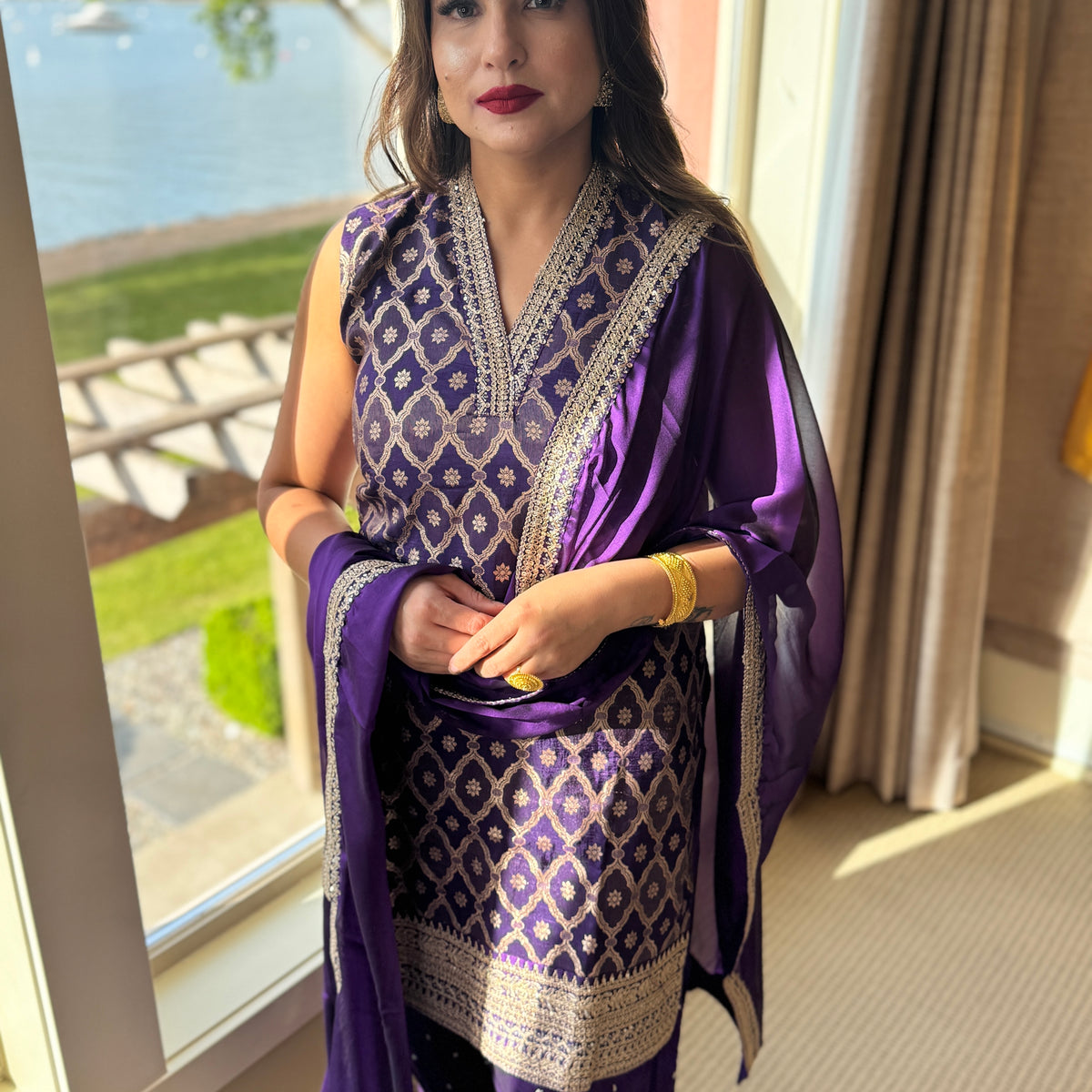 Varanasi Silk Festive Suit – Simran Exclusive