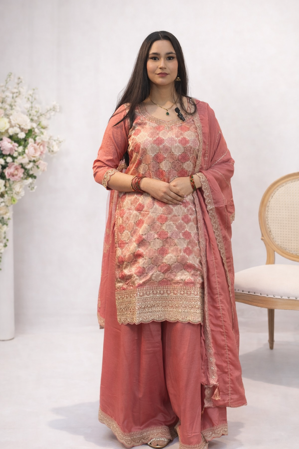 VN-13251 – Simran Exclusive