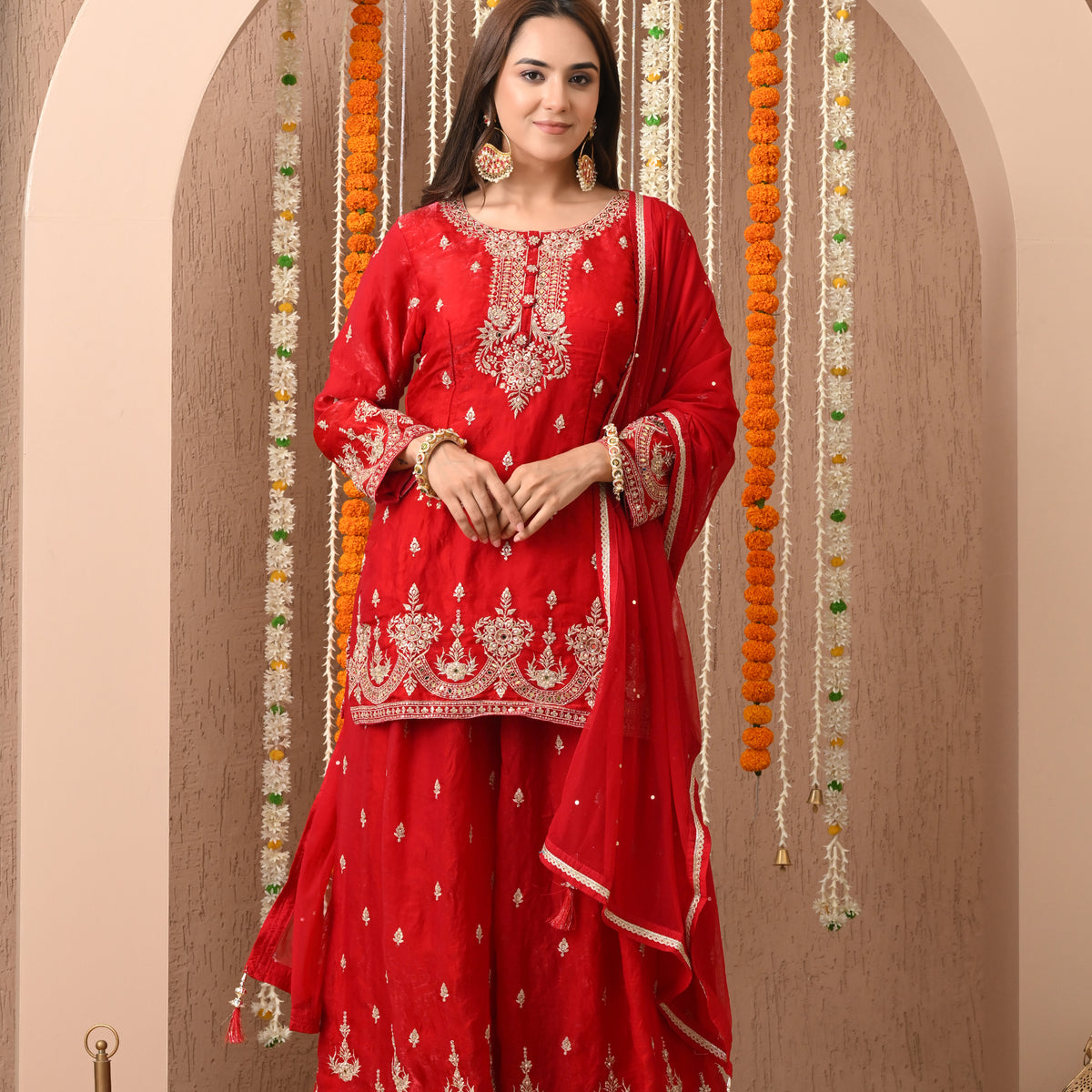 Hand Embroidery Heavy Suit – Simran Exclusive